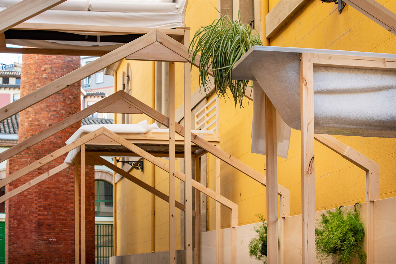 De-alienating the home – Concéntrico